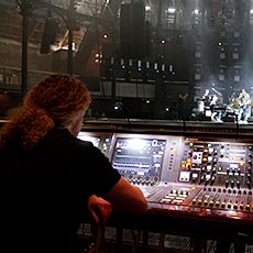 Yamaha RIVAGE PM10 Sees The World With Jamiroquai